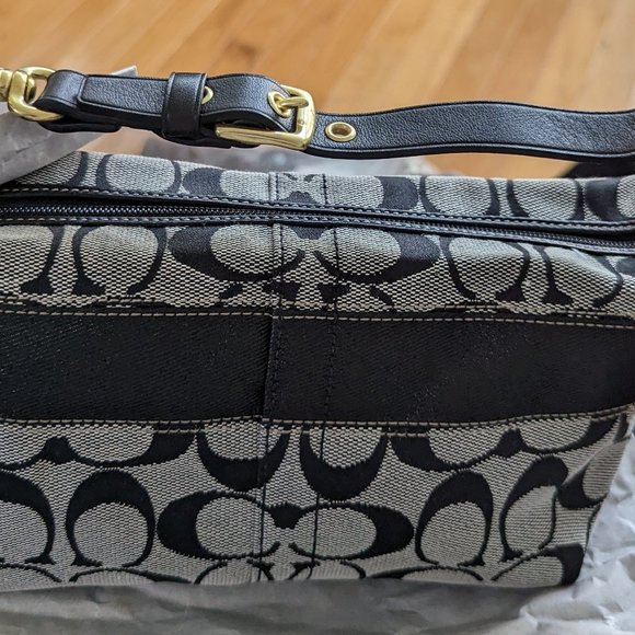 Coach | Bags | Coach Black And White Bag Sig Stp Sld Tp Hn Po | Poshmark